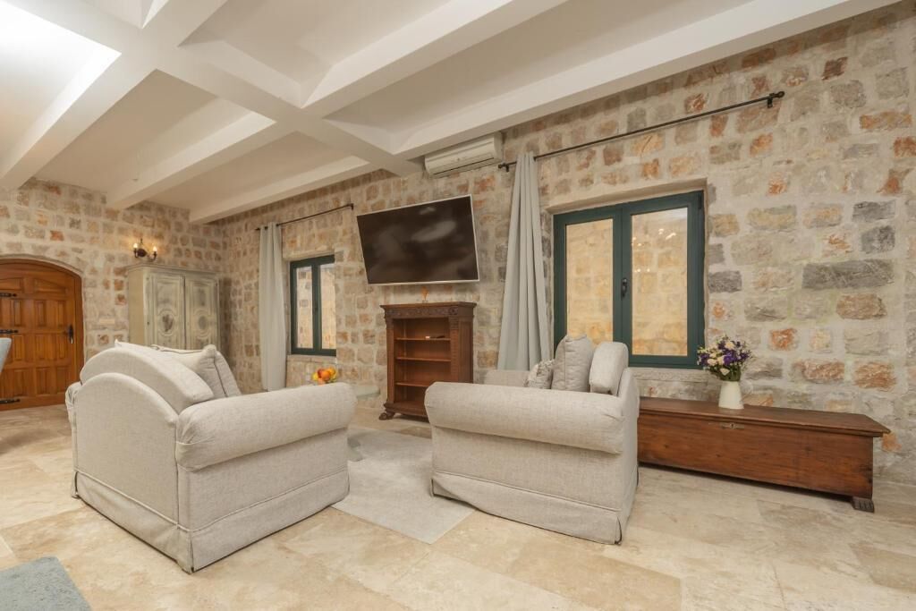 Quarto superior | Área de estar | TV