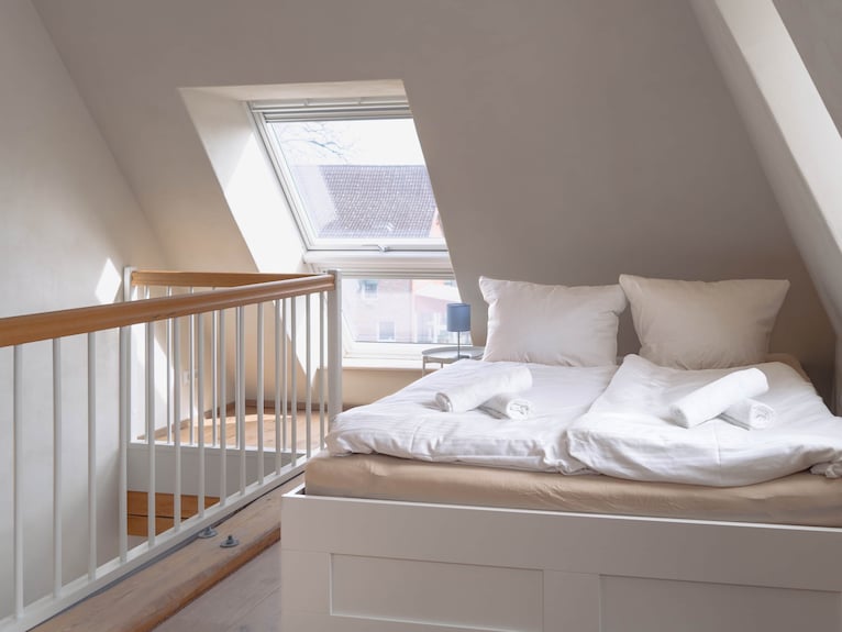 Remark Studios: Historic And Modern Apartment - Burgdorf