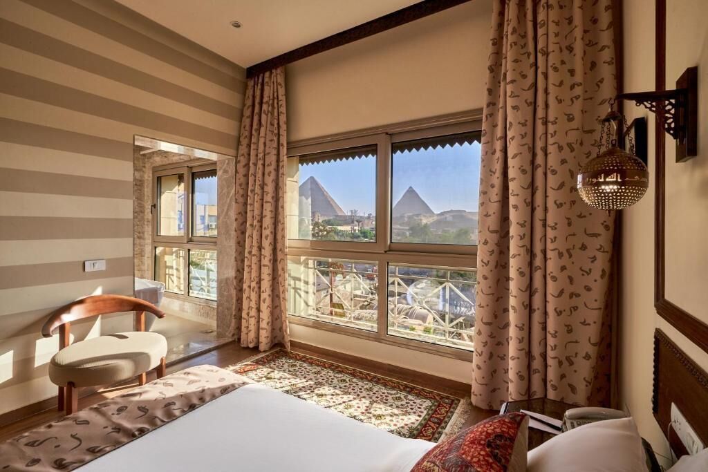 Suite Júnior, vista para a montanha | Minibar, cofre no quarto, secretária, cortinas/cortinados opacos 