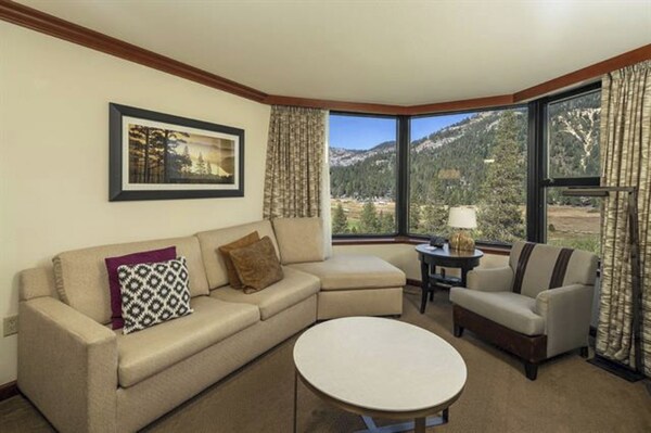 Near Aerial Tram + Village: Everline Resort Condo! - Lake Tahoe