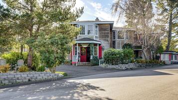 Fachada da propriedade