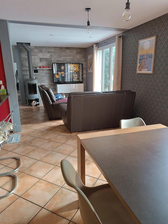 Maison Hautes Pyrenees (65260) Villelongue Avec Piscine Et Jacuzzi - Cauterets