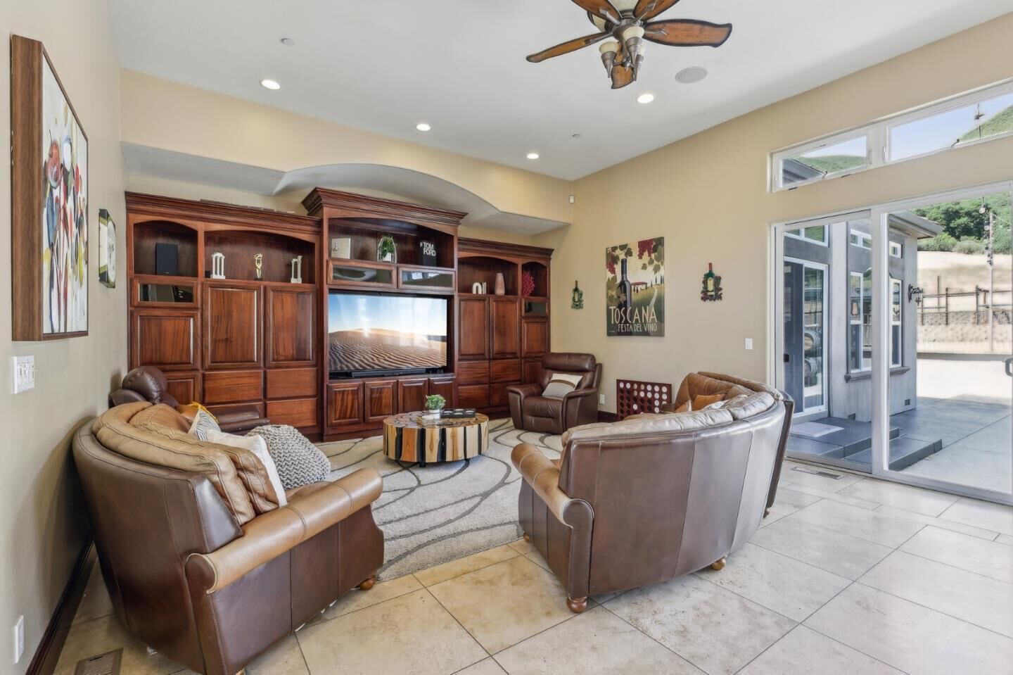 Beautiful Tuscany Villa Sport And Entertainment - Gilroy, CA