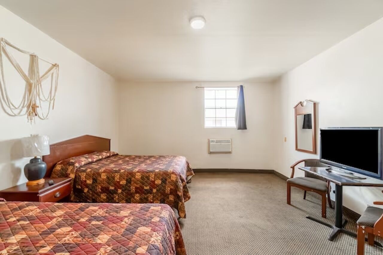 Value Stay Close To Downtown Brownsville Attractions - 4 Relaxing Rooms - Brownsville, TX