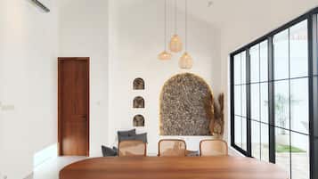 Vila superluxo, 3 quartos, piscina particular, vista para a piscina | Opções para refeição