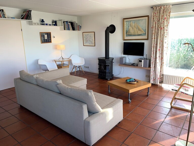 Deze Vrijstaande Vakantievilla Met Privé Aanlegsteiger Heeft Een Prachtige Ligging Aan Het Water. - Goes