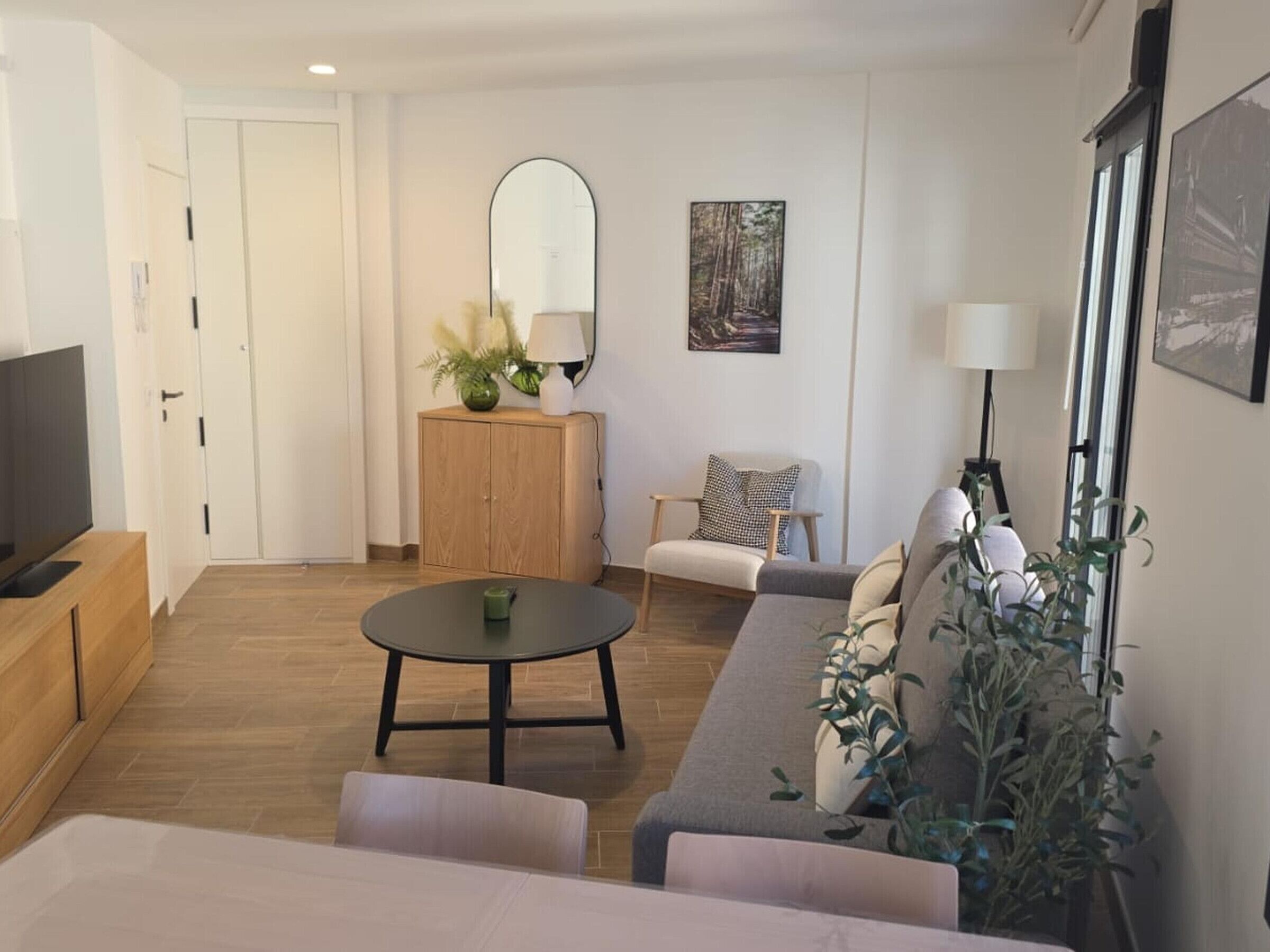 Modern Duplex In The Heart Of Jaca For 6 People - Jaca