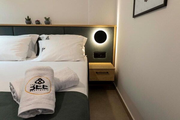 Green Bee Apartment Sea View - Lefkada