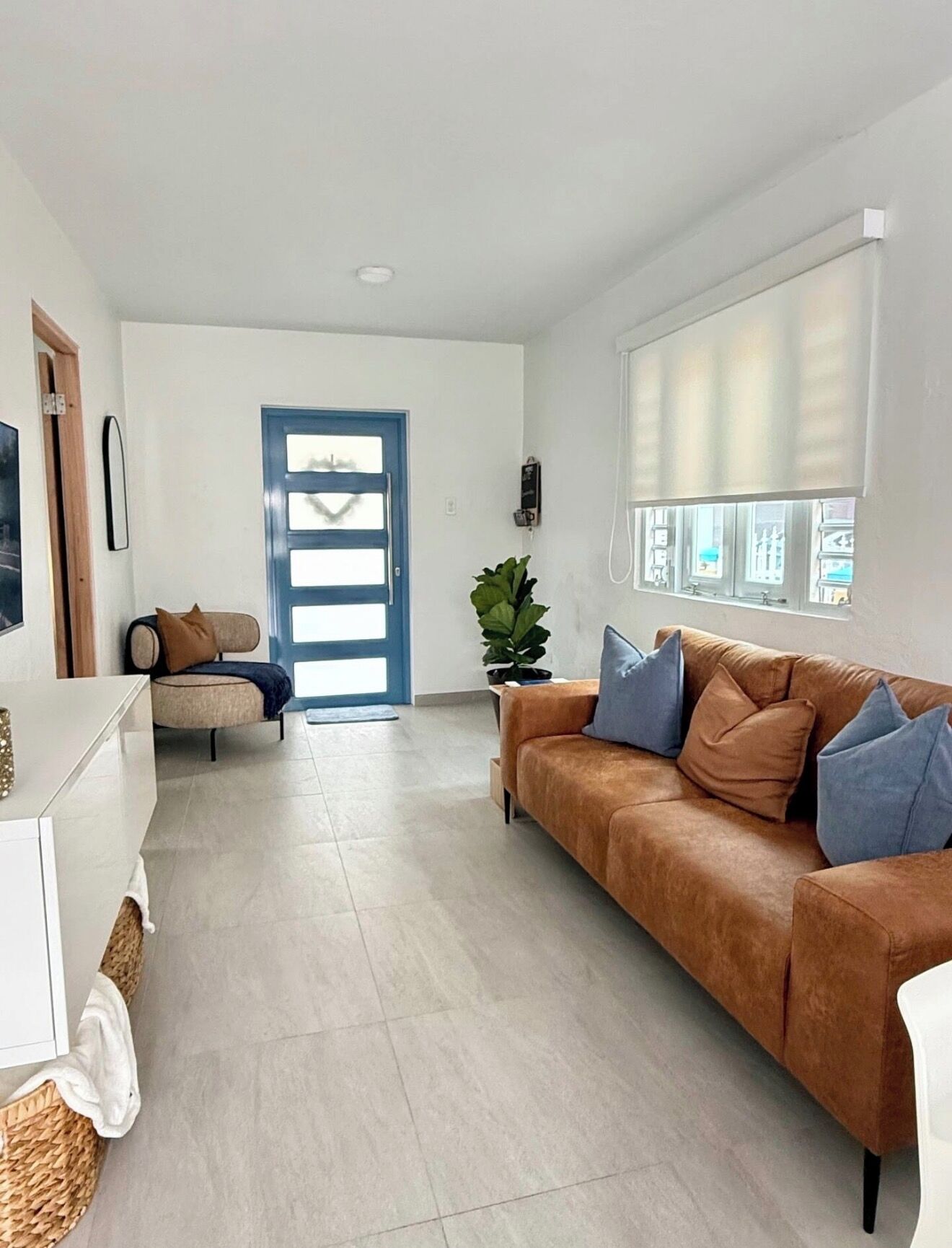 Casita Azul Boutique Stay In Heart Of Barranquitas - Walk Downtown, Ac + Balcony - Corozal