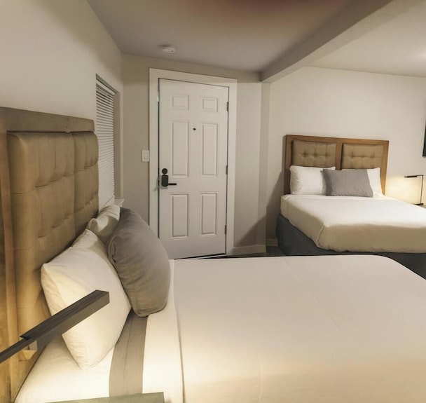 Marvelous Lodge In Longmont Perfect For Your Next Getaway - Longmont, CO