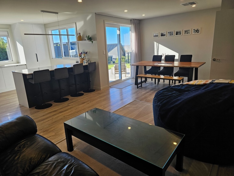 Oasis For 5, Close To Wineries, Both Family Friendly Or An Adults Retreat! - 內皮爾