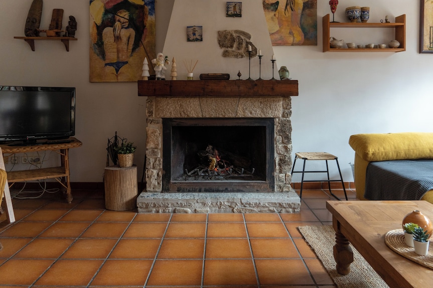 Casa Rural Para 15 Personas En Alcover, Naturaleza, Montaña Y Playa Muy Cerca. - Costa Dorada, España