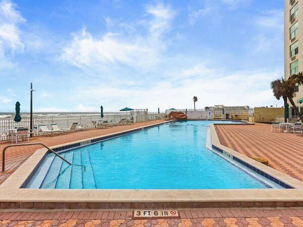 Harbour Beach Resort 105 - Daytona Beach, FL