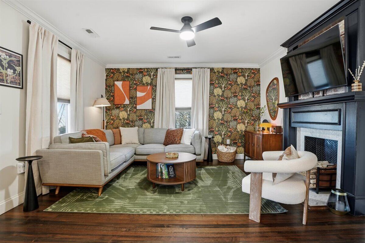 Falls Gate Cottage - Luxe House/hot Tub/back Yard/near Downtown - Greenville, SC