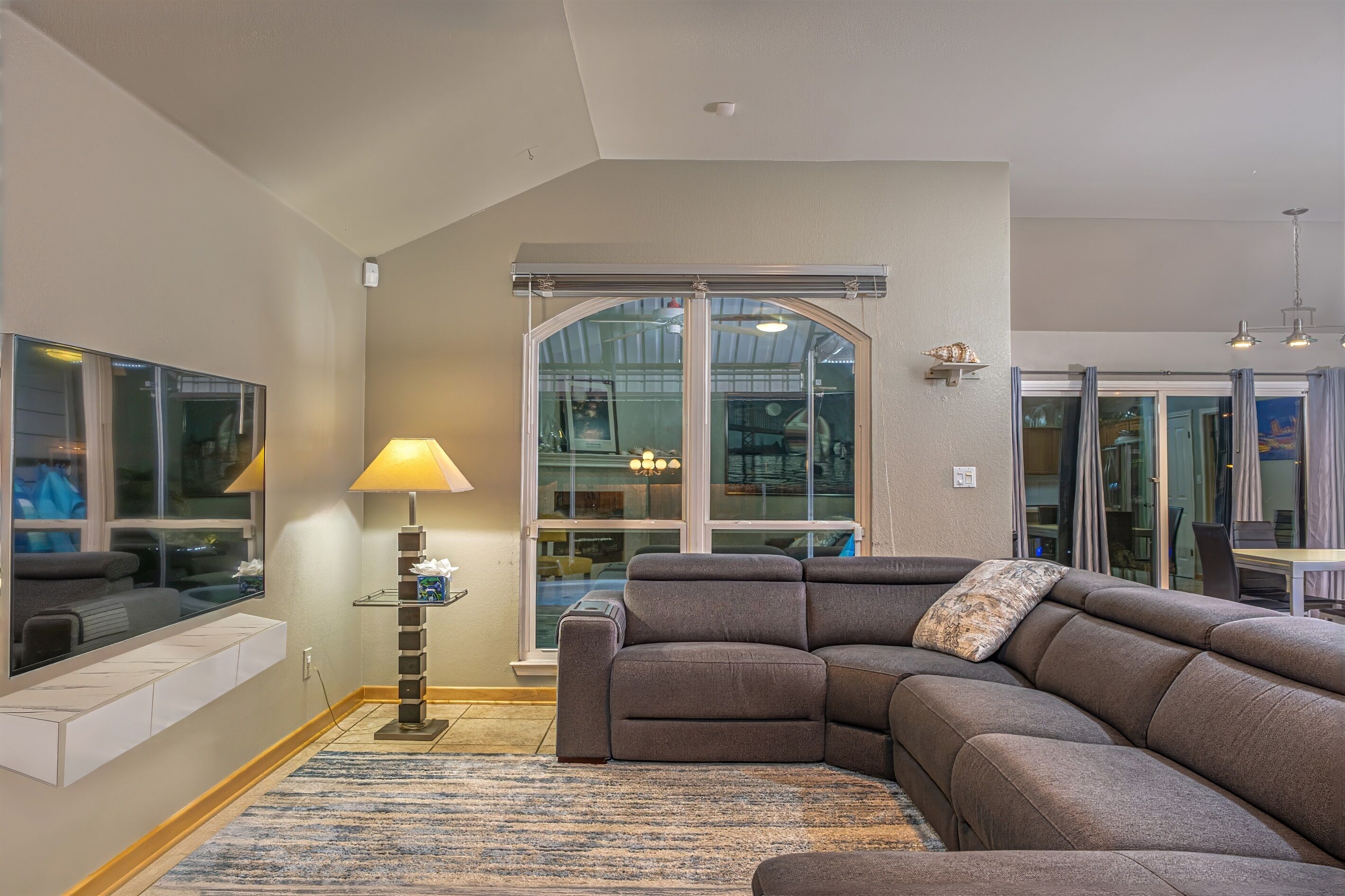 Austin Oasis By The Wildflower Center - Austin, TX