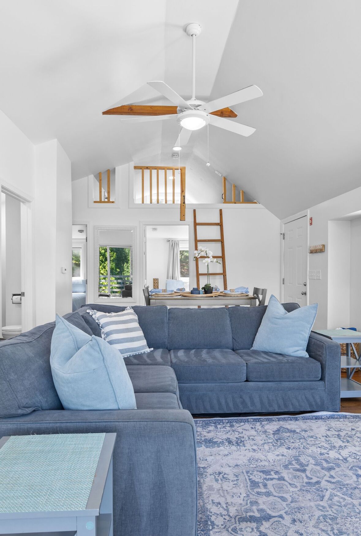 Waterfront Cottage W/private Beach, Dock, Kayaks, Outdoor Shower, Firepit, Deck - Sandwich, MA