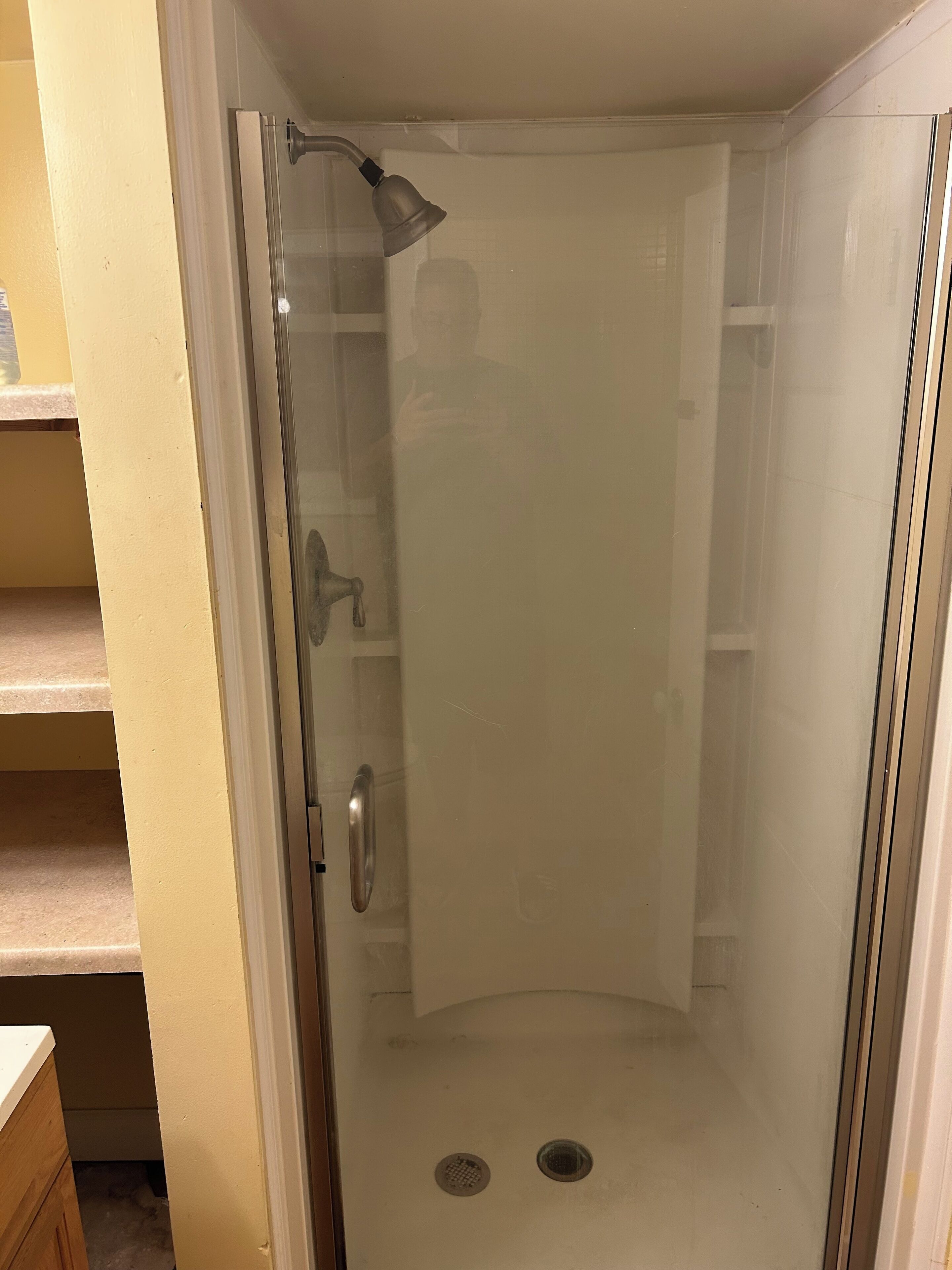 Enjoyable 1-bedroom Apartment In Tranquil Oregon City Neighborhood - Oregon