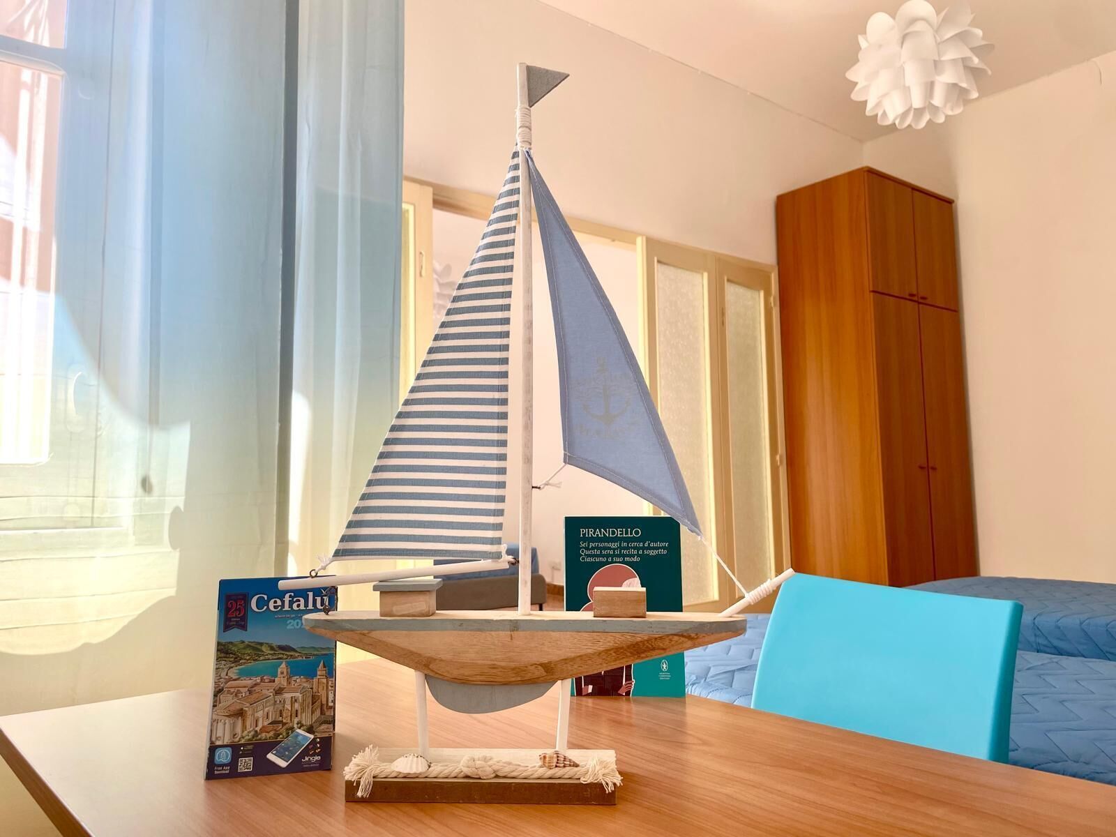 Cefalù Pirandello House, Very Spacious Facility, Close To The Sea And The Center - Cefalù