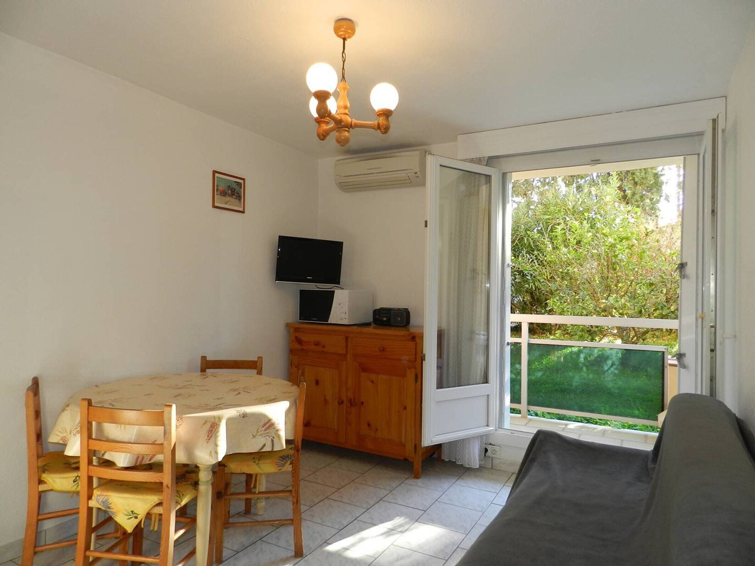2-room Apartment 4 Pax, A/c, Parking Near The Beach - La Favière