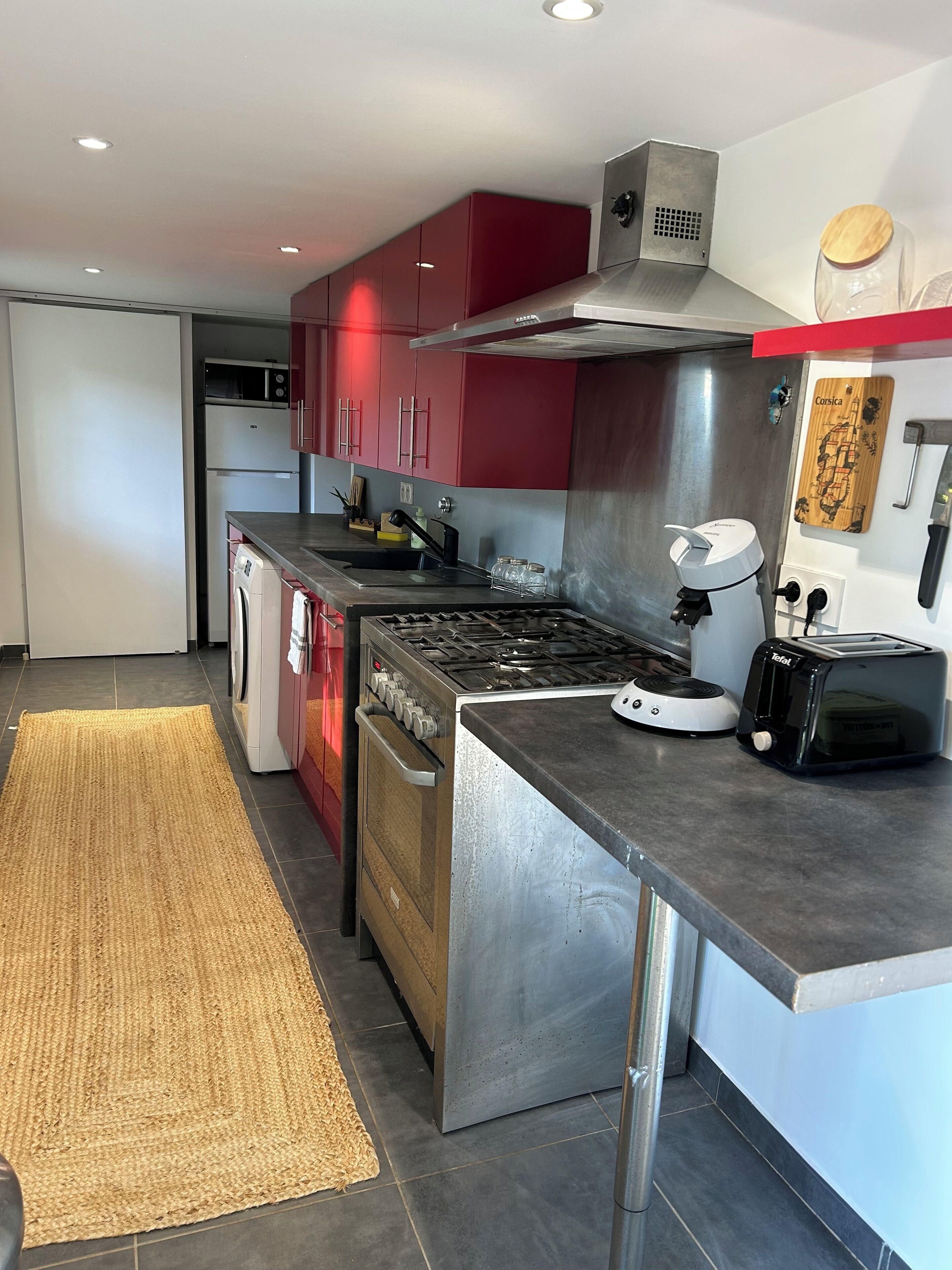 Pavillon De Charme Dans Beau Domaine - Vitrolles