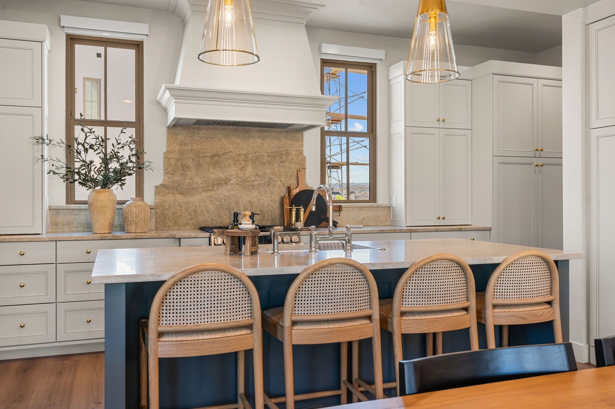 Casa de Férias, 4 quartos | Cozinha privada | Um frigorífico, um forno, uma cafeteira/bule, uma torradeira 