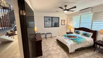 Quarto Duplo Comfort, vista para o mar | Wi-fi grátis, roupa de cama fornecida