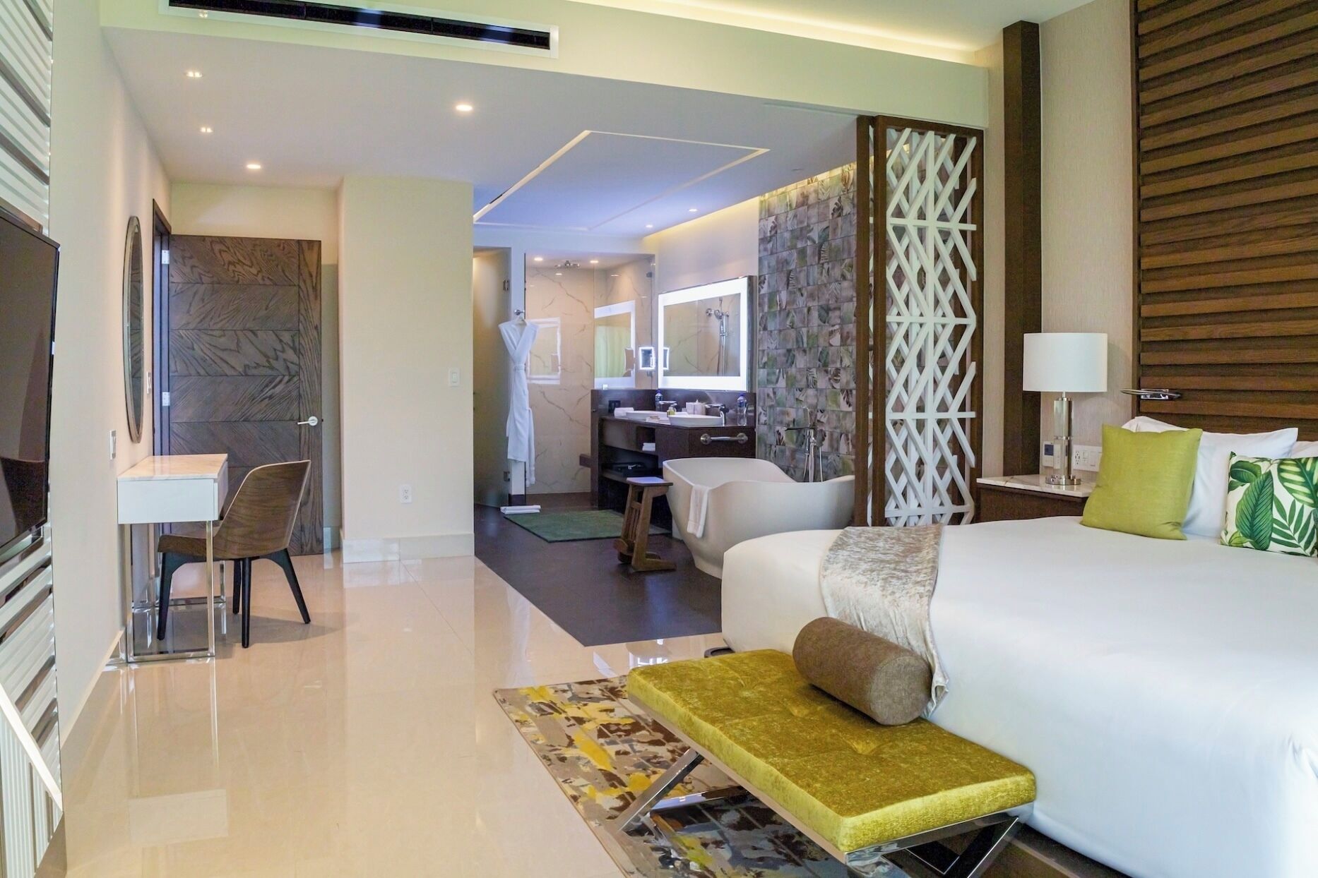 An Unforgettable Ocean-view Escape At Garza Blanca Cancún - Cancún