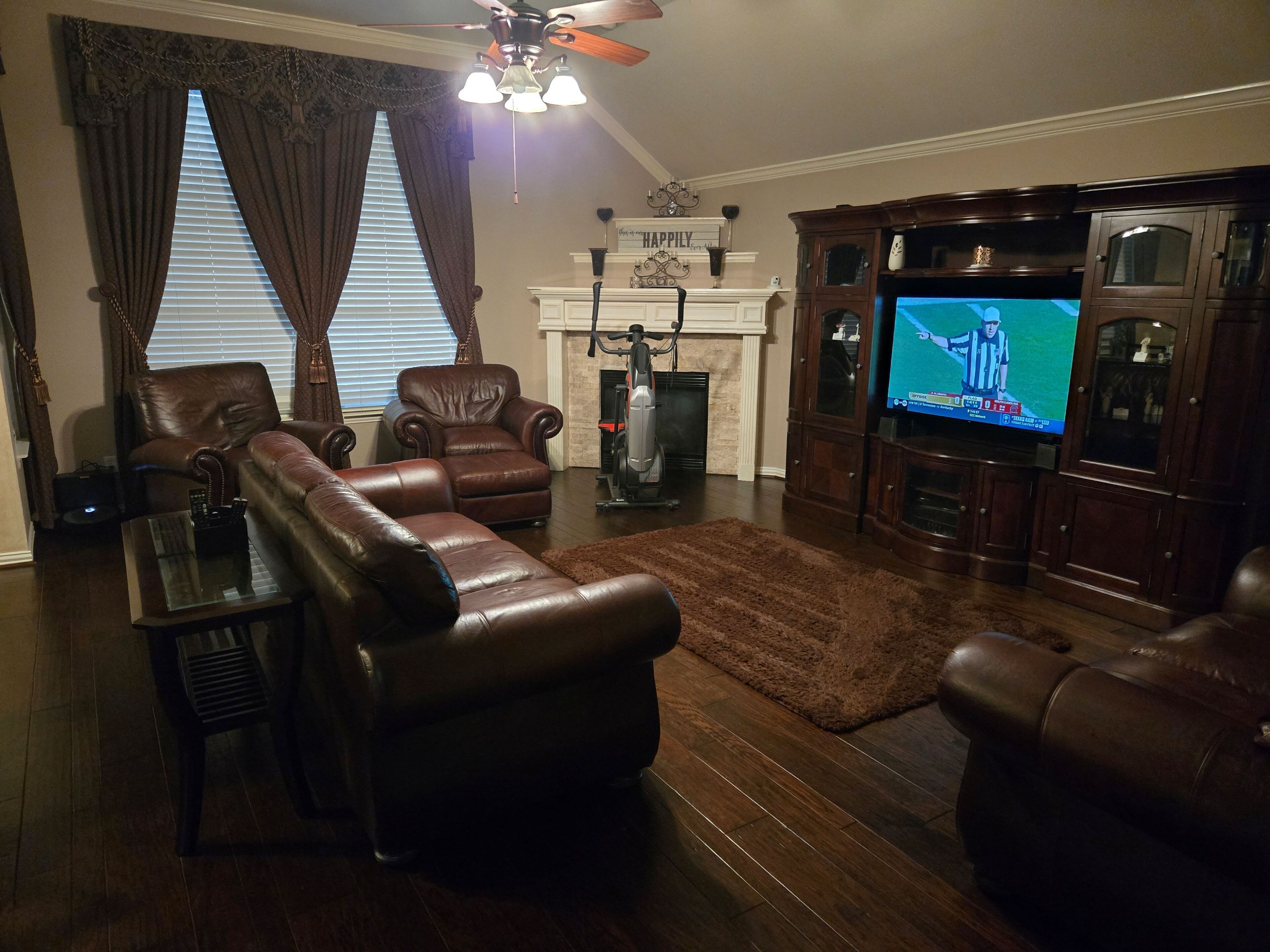 Spacious 5-bedroom House In Fantastic Desoto With Ac - DeSoto, TX