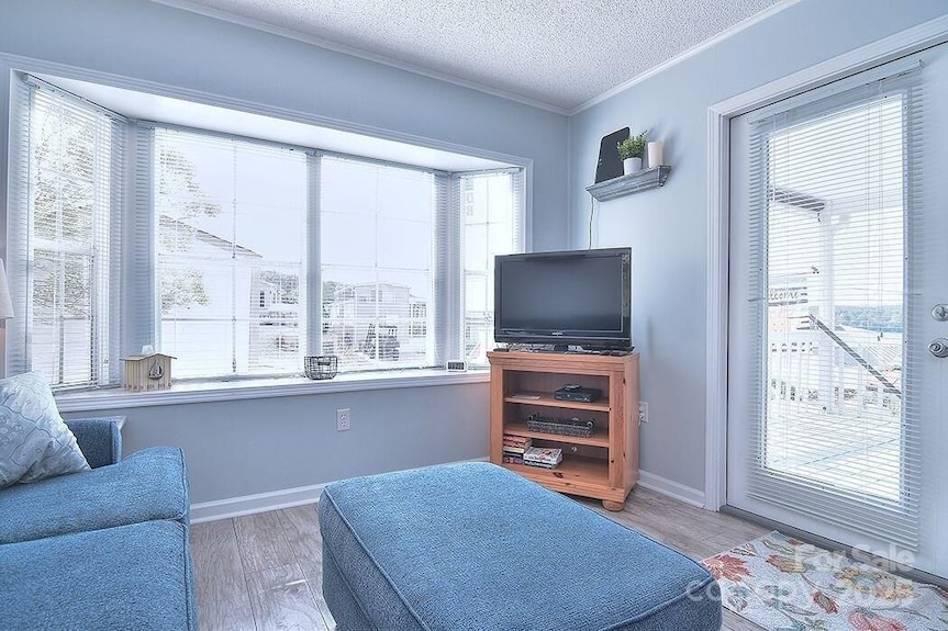 Badin Haven A Tiny Home With Room To Breathe - Tuckertown Reservoir, NC