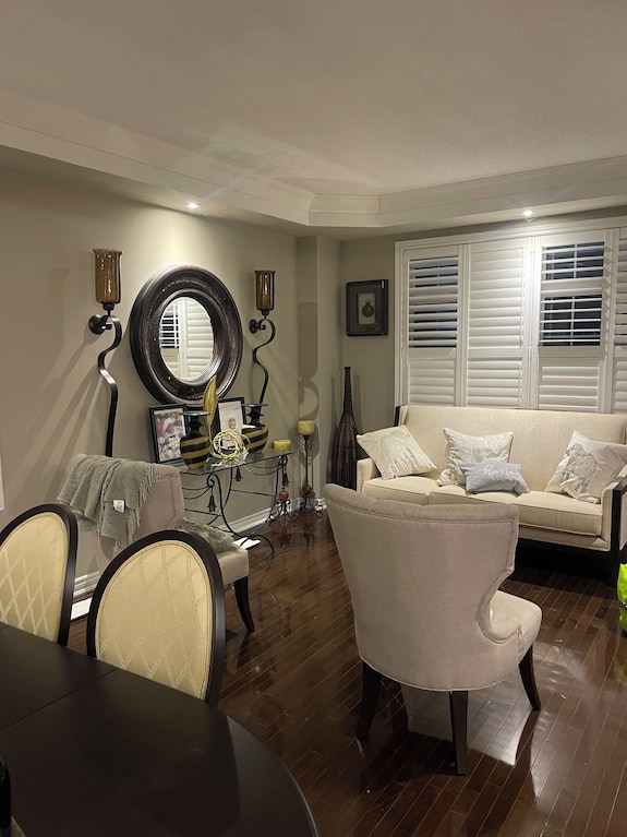 Spacious Upscale Suburban House - Brampton