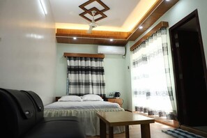 Roupa de cama fornecida 