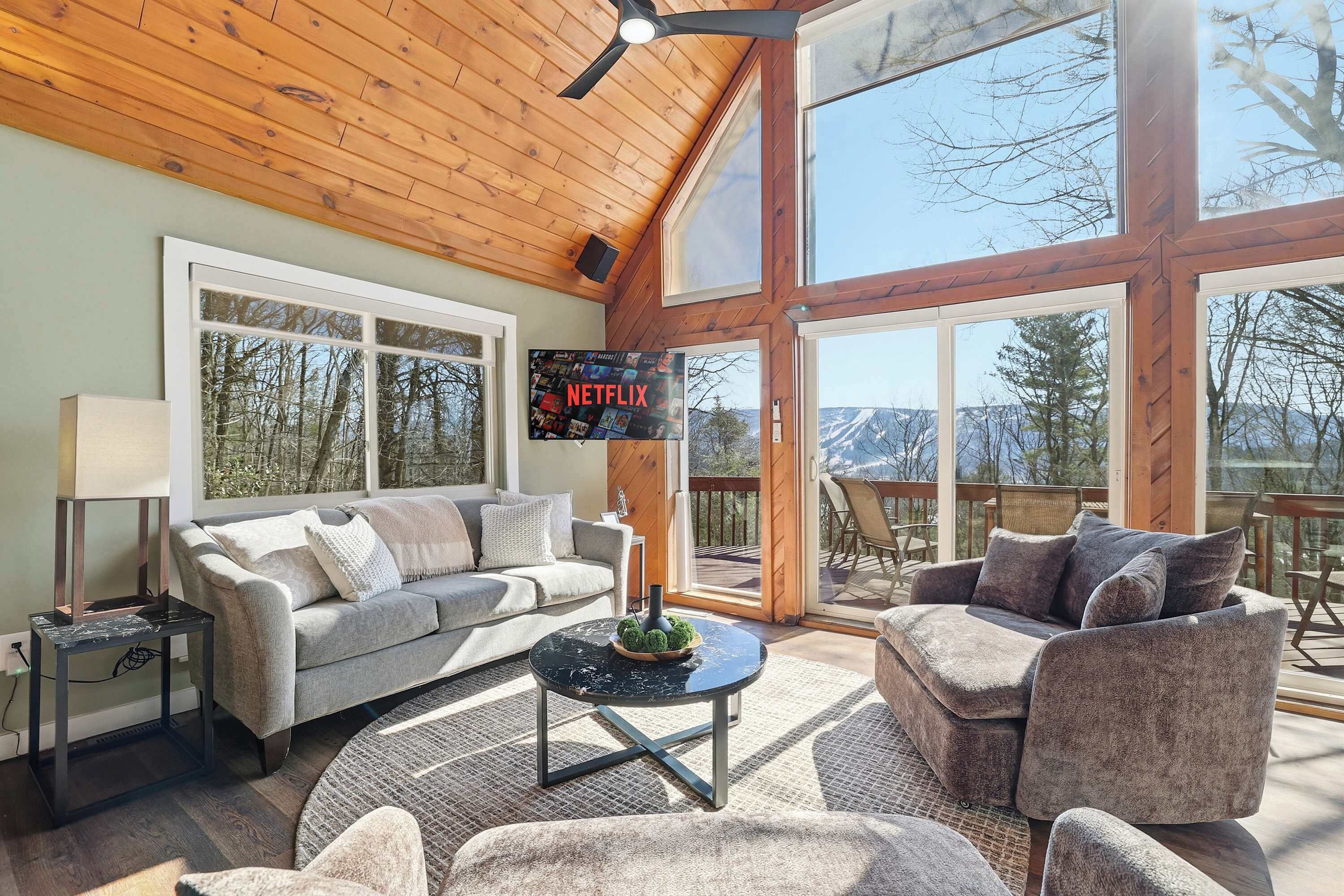 Views Of Blue Mountain! Near App Trail, Game Room - Palmerton, PA