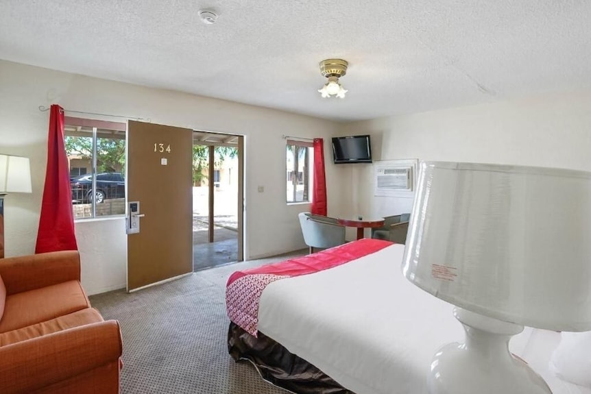 Quiet Affordable Stay With Convenient Location Close To Local Hotspots - Yuma, AZ