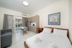 Estúdio Superior, varanda, Vista para a cidade | Cortinas/cortinados opacos, quartos insonorizados 