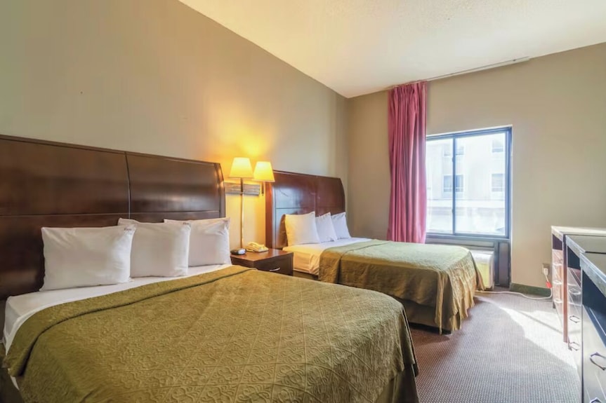 Clean & Contemporary Units Off I-555: Short Drive To Local Parks | 2 Units - Jonesboro, AR