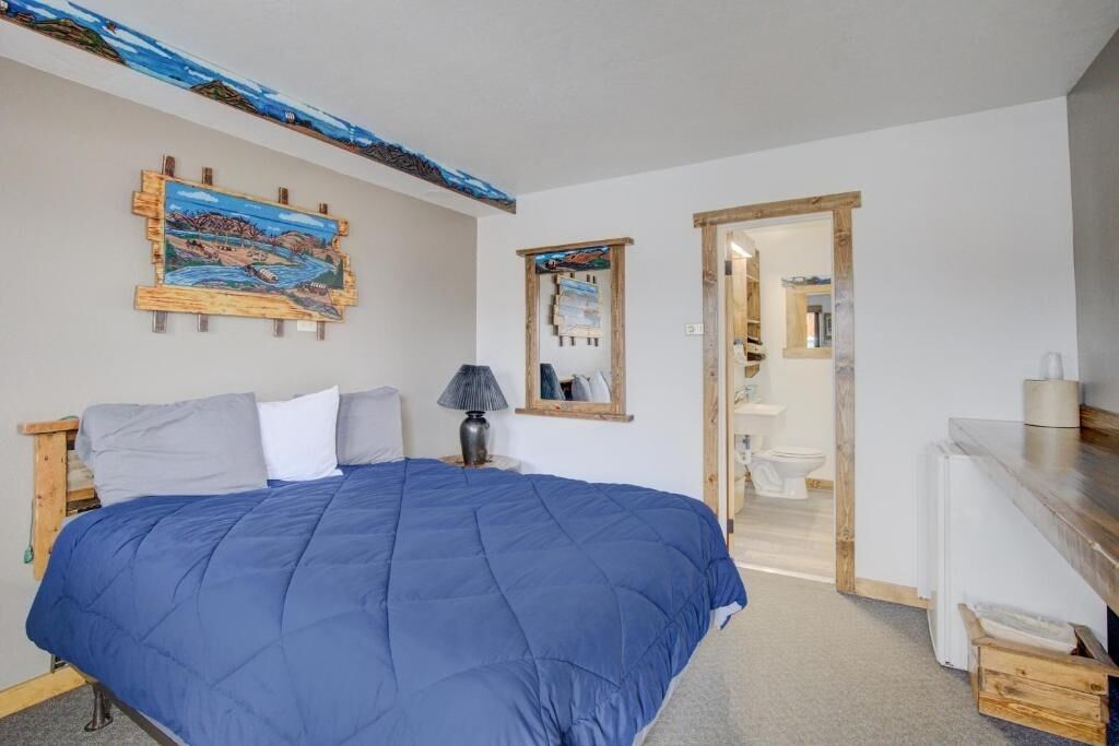 Pet-friendly Room W/ Free Parking Near Missouri River Attractions - South Dakota