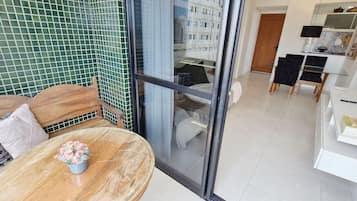 Apartamento Básico | Lanai (alpendre havaiano)