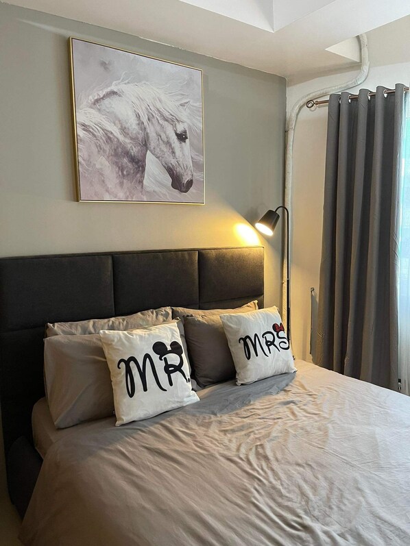 Shell Residences 11C w/ Wifi netflix is just right infront of Mall of ...