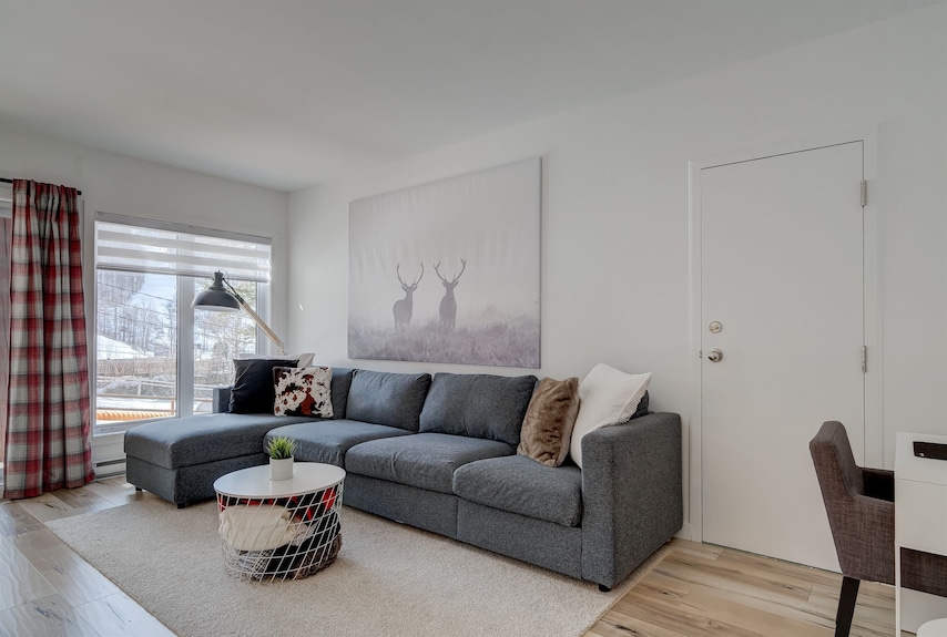 Condo Ensoleillé-ski Et Vélo In/out-golf-randonnée - Granby