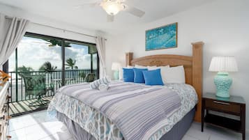 Apartamento Deluxe em Condomínio Fechado, vista para a praia, em frente à praia | Cortinas/cortinados opacos, ferro/tábua de engomar, Wi-fi grátis