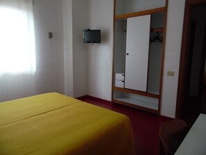 Apartamento Standard | Secretária, Wi-fi grátis