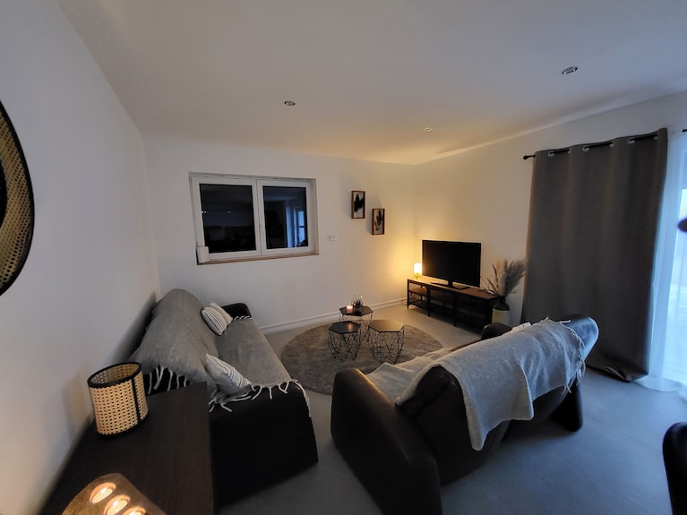 Adorable 2-bedroom Apartment In Villers-la-montagne, Only 10 Min From Luxembourg - Longwy