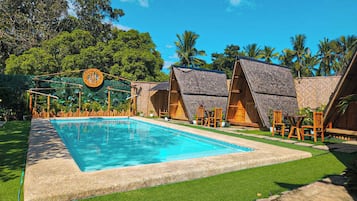 Quarto Twin Comfort, junto à piscina | Comodidade do quarto