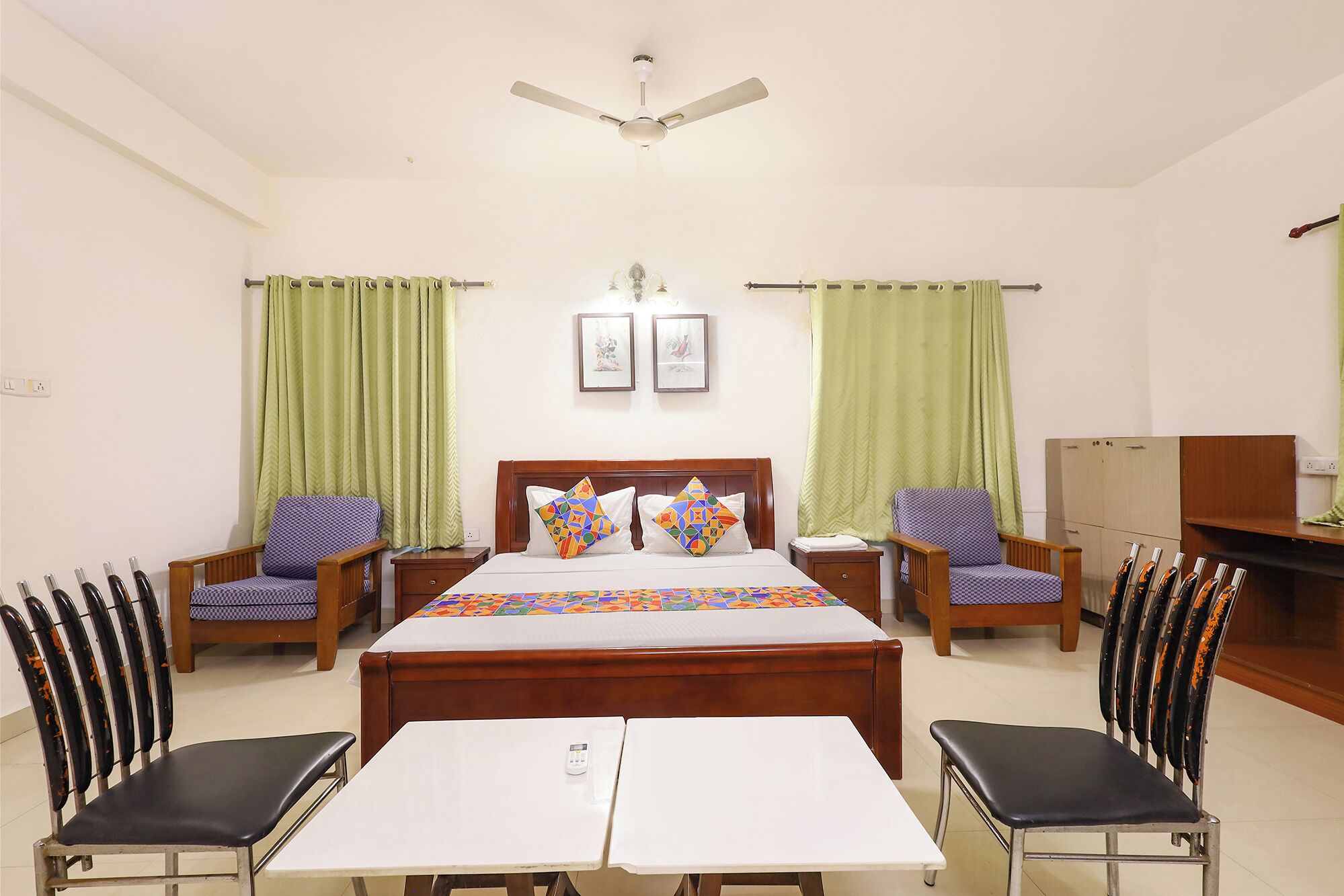 Lençóis de algodão egípcio, roupa de alta qualidade, cofre no quarto 