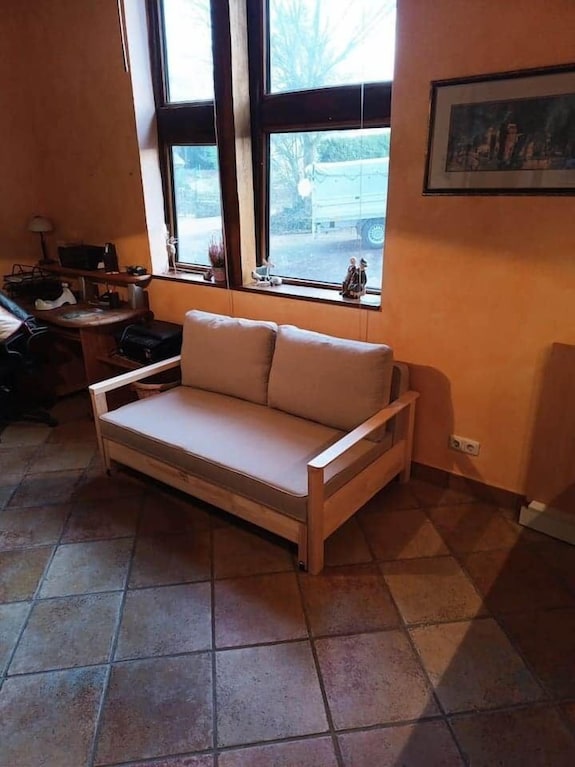 Kitchen-living Room With Bathroom In A Historic Barn - Bad Honnef