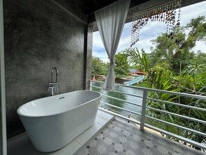 Grand Superior Riverfront | Sacada