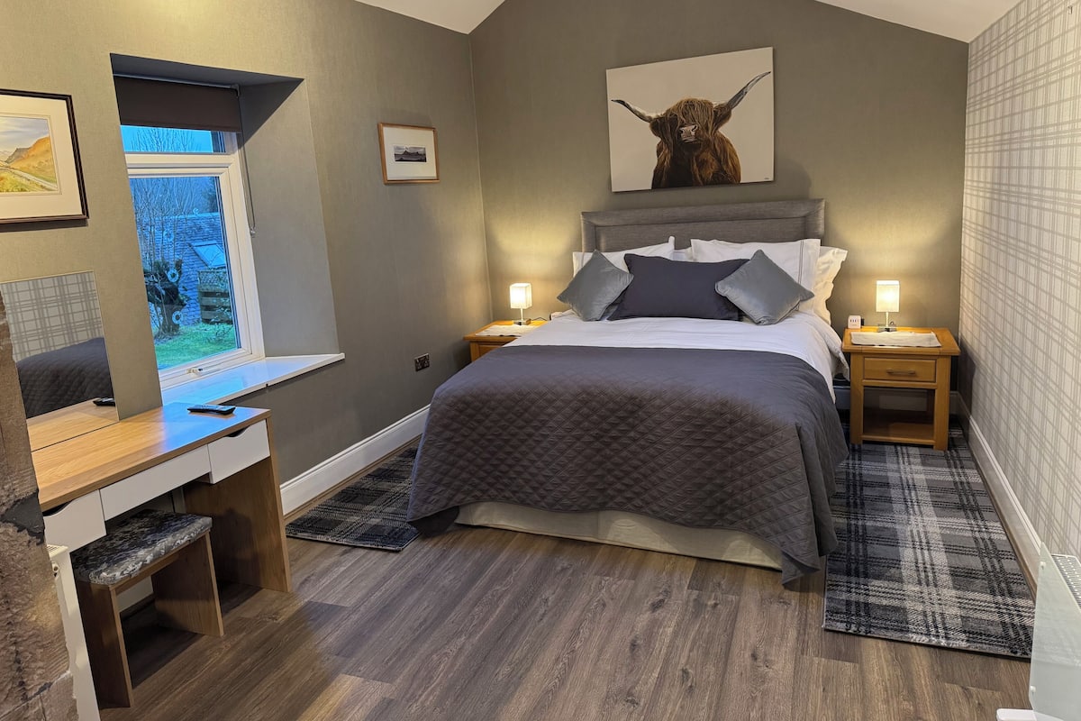 Quarto Duplo, casa de banho anexa (Jura) | Lençóis de algodão egípcio, roupa de alta qualidade