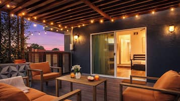 Casa (2 Bedrooms) | Interior