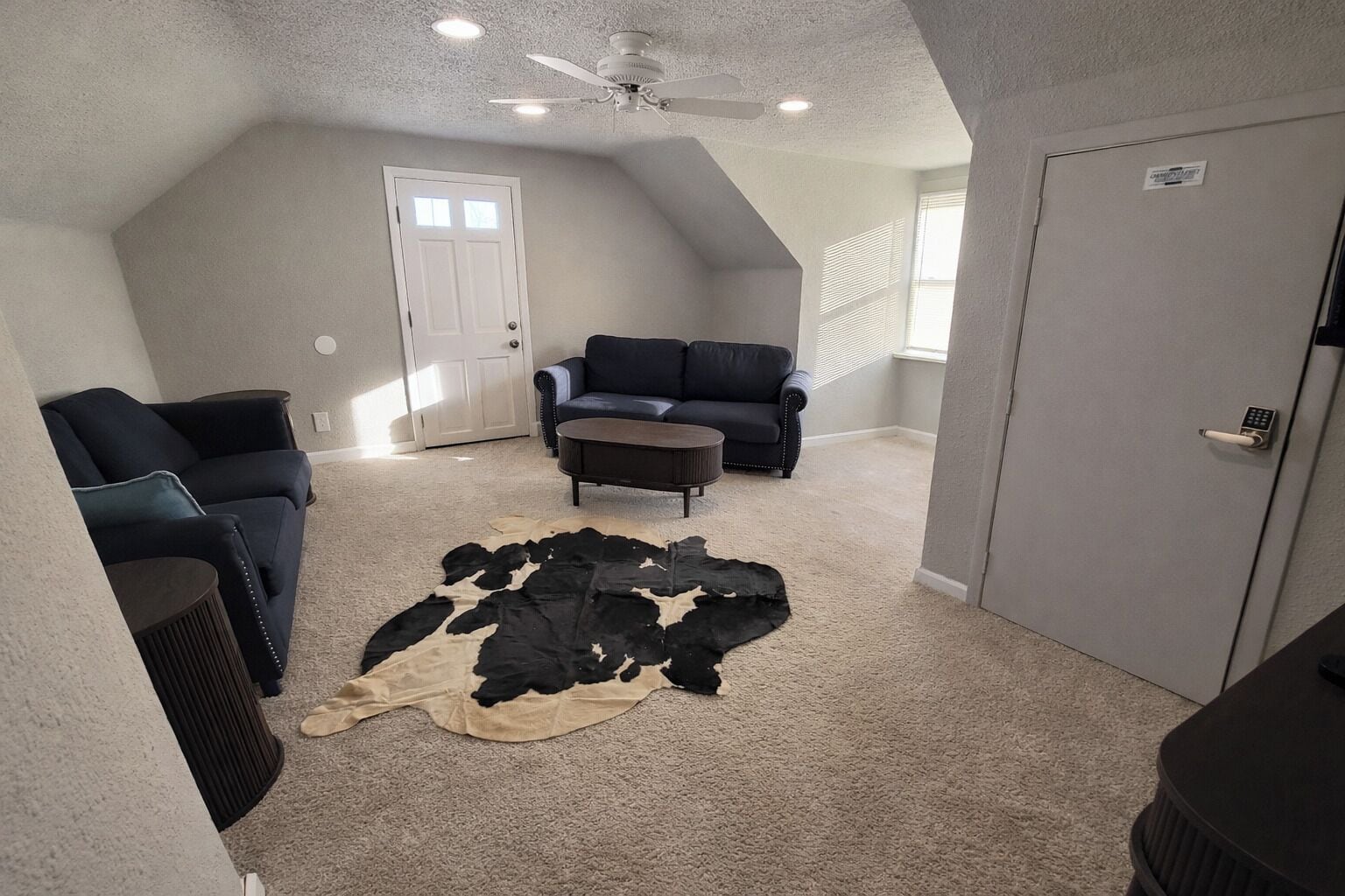 Charming 1-bedroom Top Unit House In Central Dog Town - Kirkwood, MO