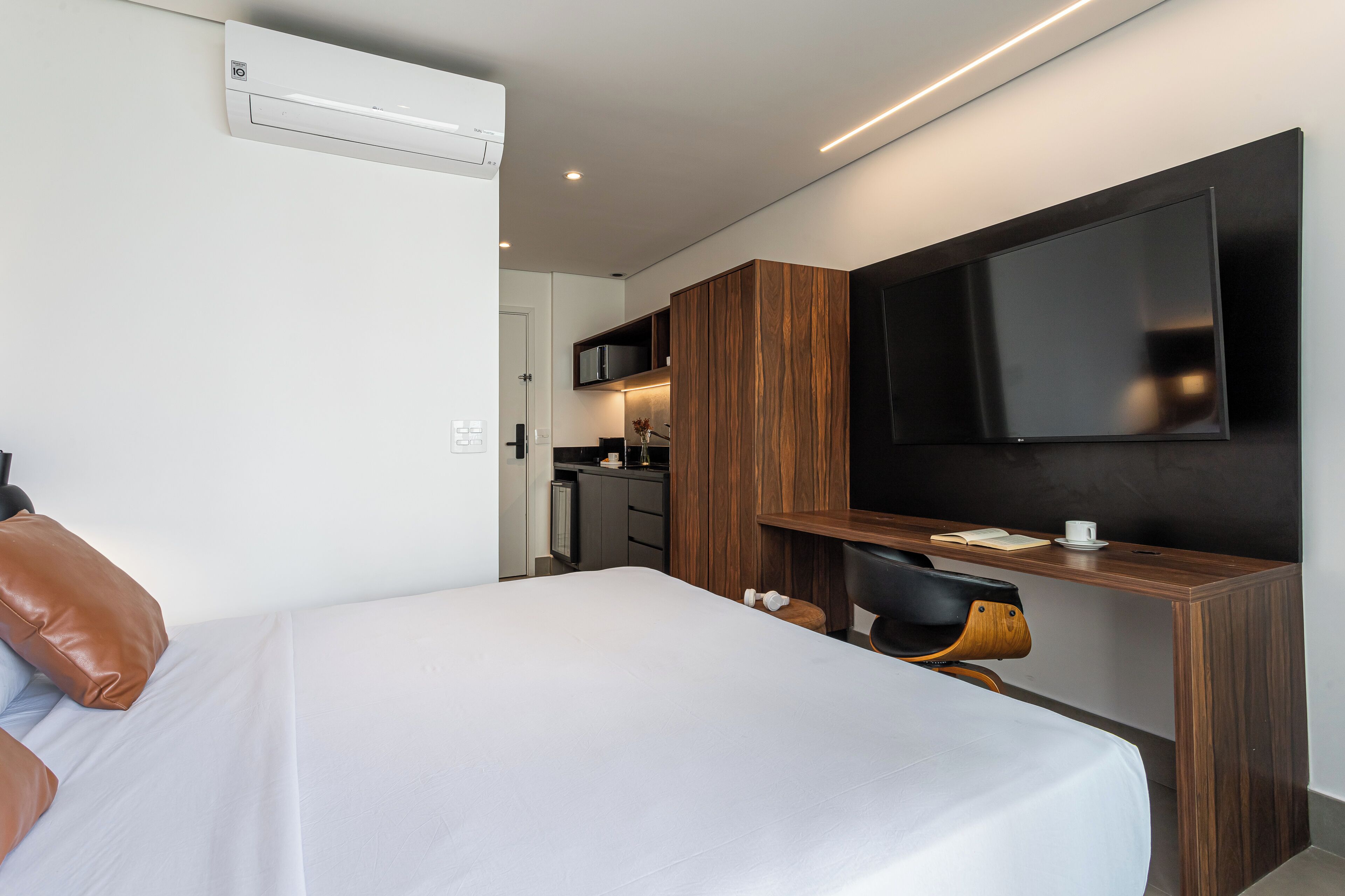 Estúdio Empresarial | Secretária adequada para computadores portáteis, Wi-fi grátis 